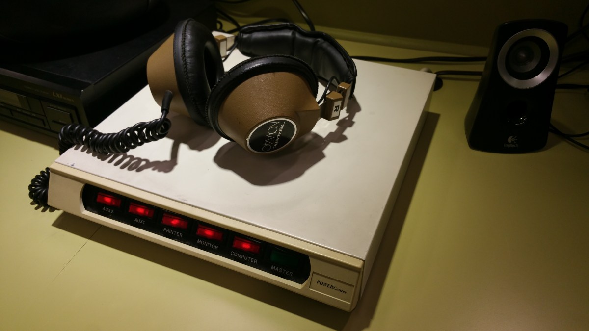 Technology Time Capsule – The SMCC Beacon